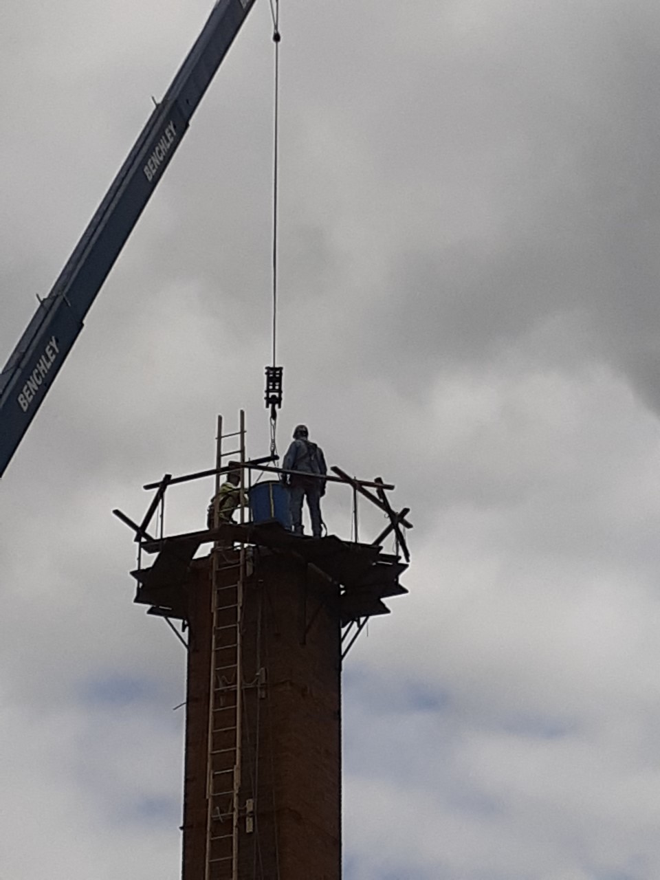 Chimney work is a tall order | News, Sports, Jobs - Observer Today